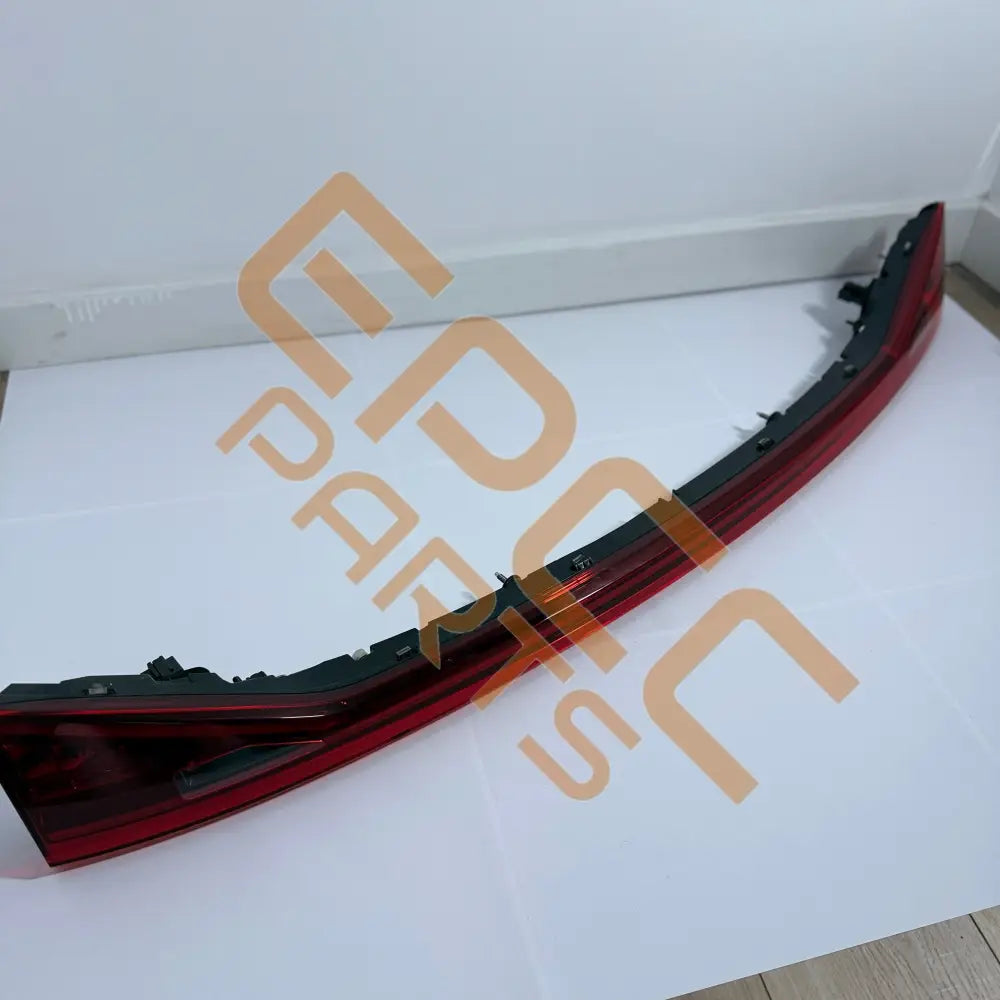 CUPRA FORMENTOR LED TAIL LIGHT WITH REAR CENTER LIGHT 5FF945307 – EPCC ...